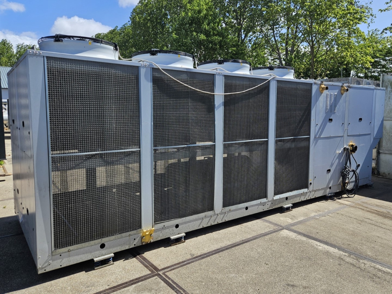 Used Bitzer HSK7451-70-40P (x2) condensing unit Freon | HOS BV