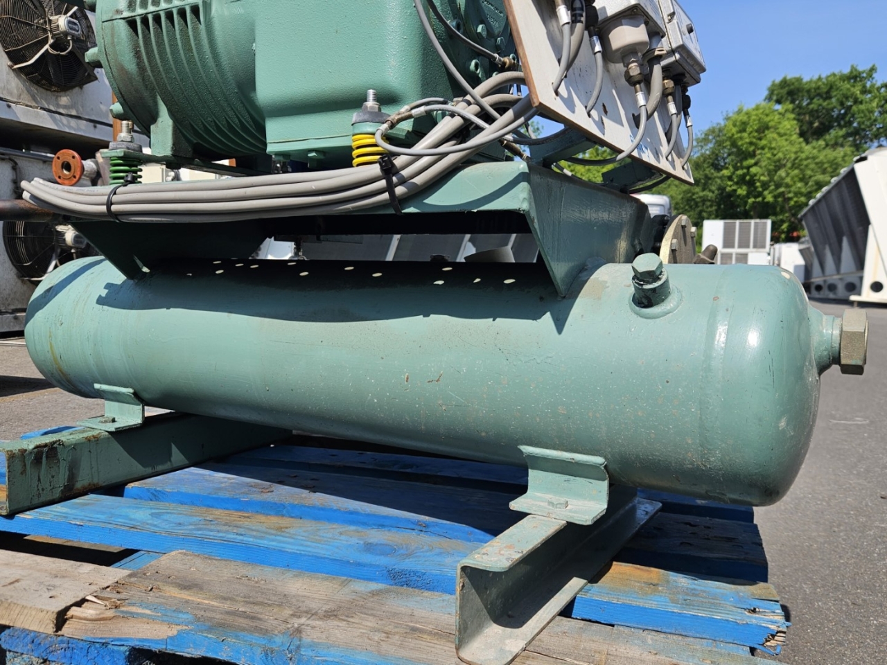 Used Bitzer 4T-12.2Y-40P unit on Freon | HOS BV